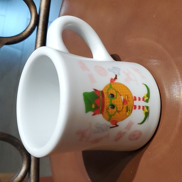 waffle house | Dining | 22 Waffle House Happy Holidays Mug Limited ...